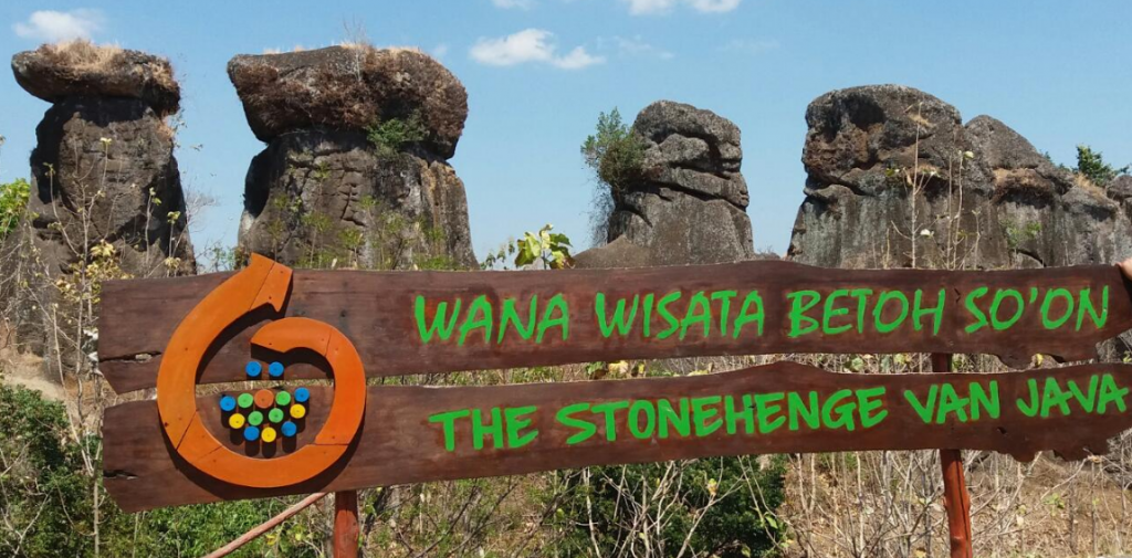 Obyek Wisata Batu Solor Bondowoso Belum Pernah Terjamah Manusia Kian ...
